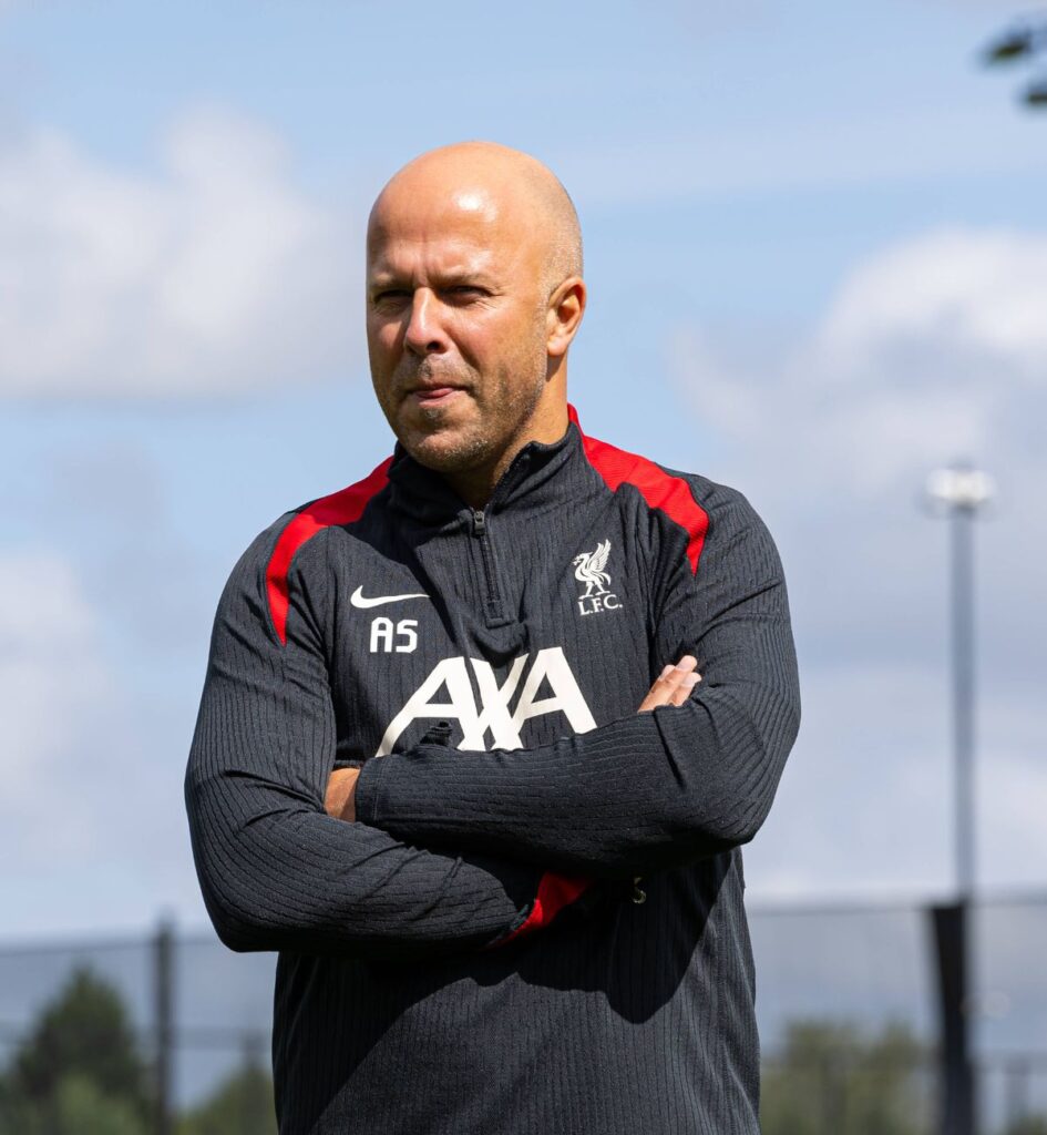 Club to offer bumper pay rise to 21-year-old midfielder who is wanted ...